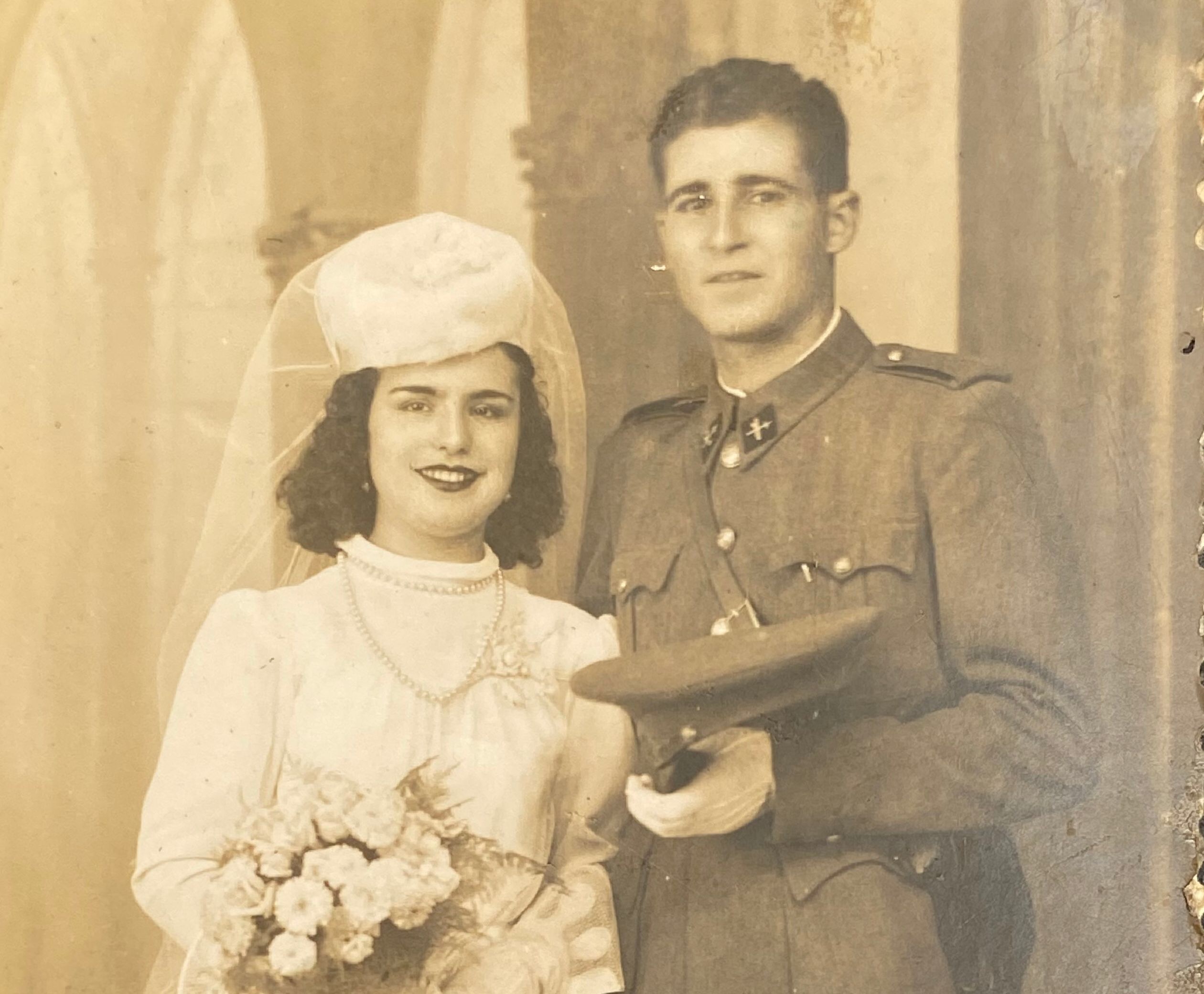 Carmela and Pepe/Louis VillalbaTHE CLASSIC WRITER by Louis Villalba